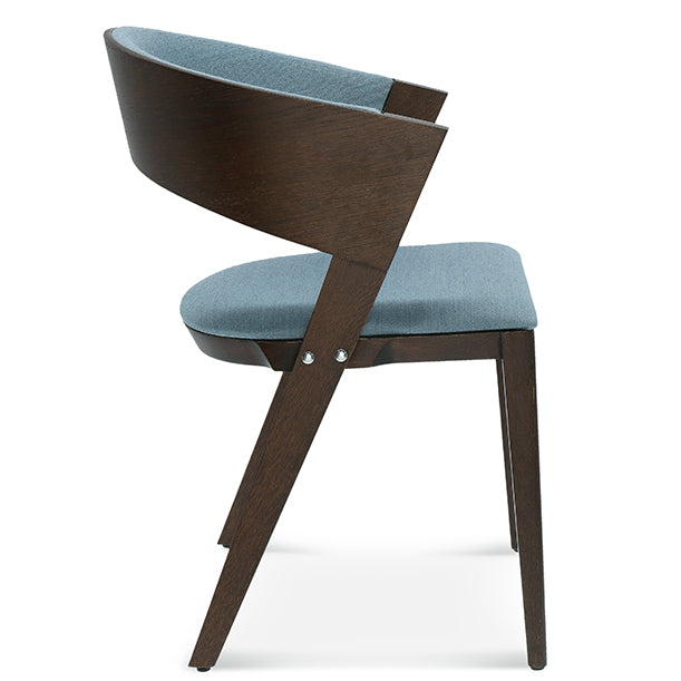 Cape Chair – Prince Seating